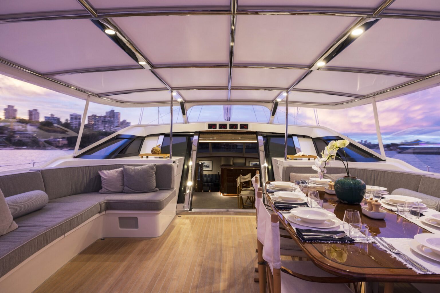 Miss Silver for Charter on the Amalfi Coast - Amalfi Yachts